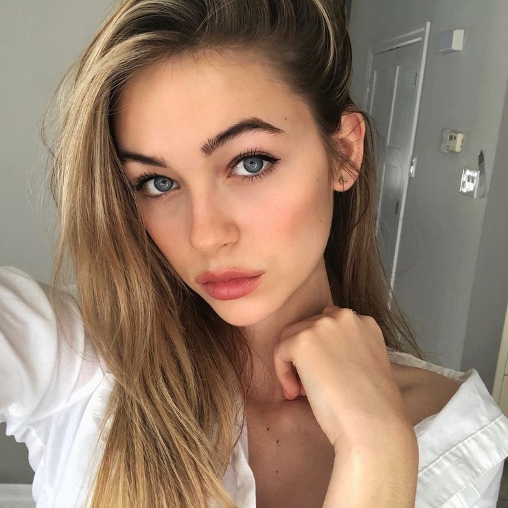 Cynthia Menard image