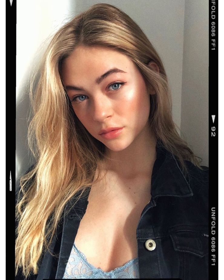 Cynthia Menard picture