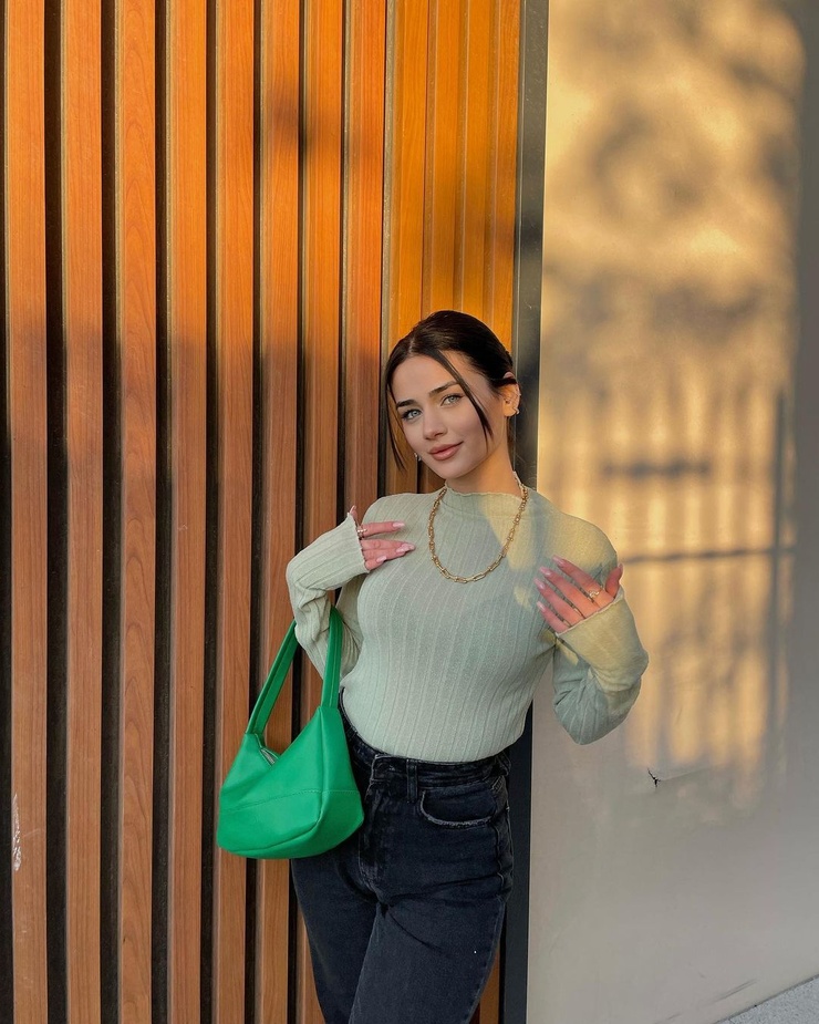 Picture of Asli Atil