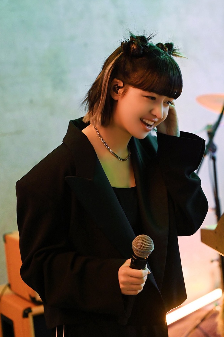 Picture of Lily Morrow