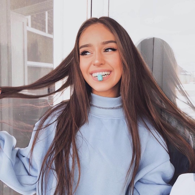 Picture of Kira Bilko.