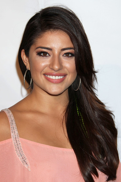 Picture of Mayra Leal