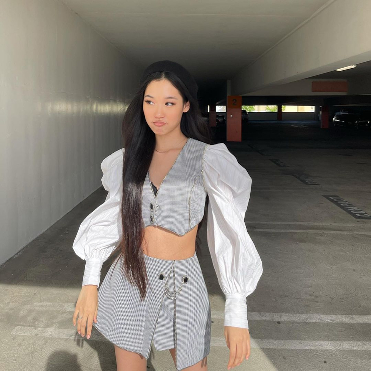 Image of Sarah Roh