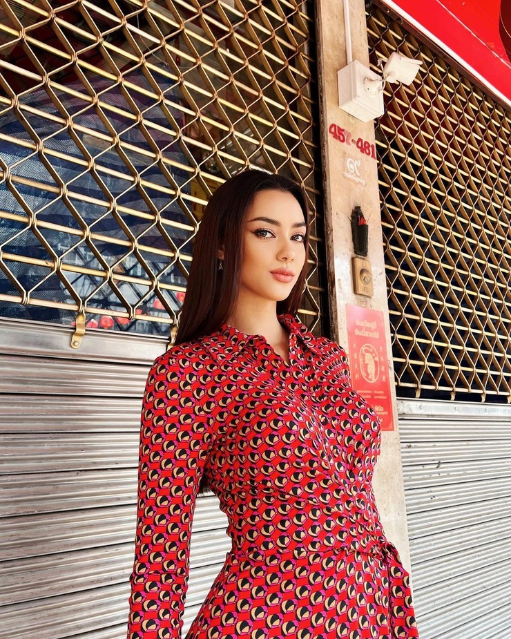 Picture of Amanda Obdam