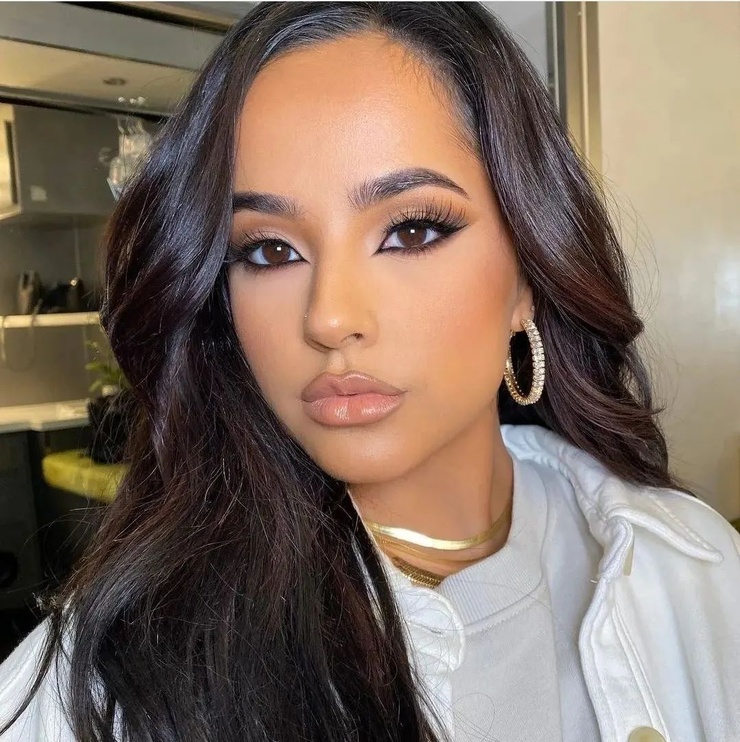 Image of Becky G.