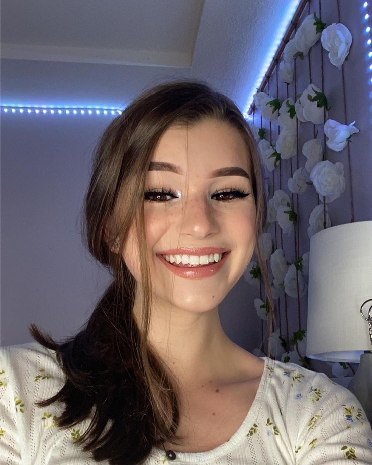 Picture of Brooke Monk