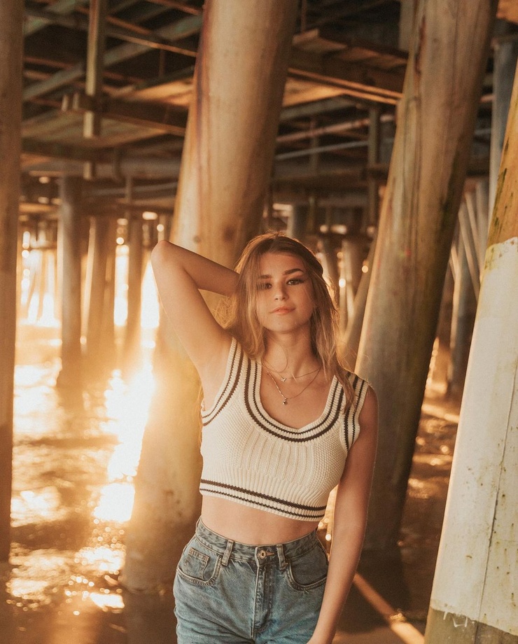 Picture of Brooke Monk