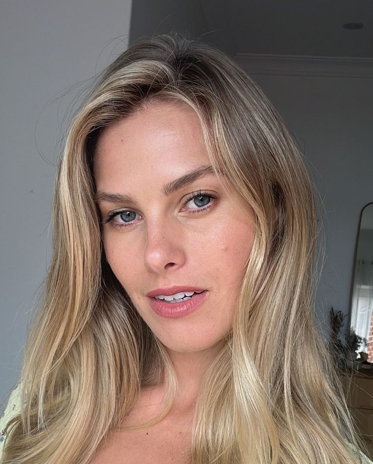 Natalie Roser picture