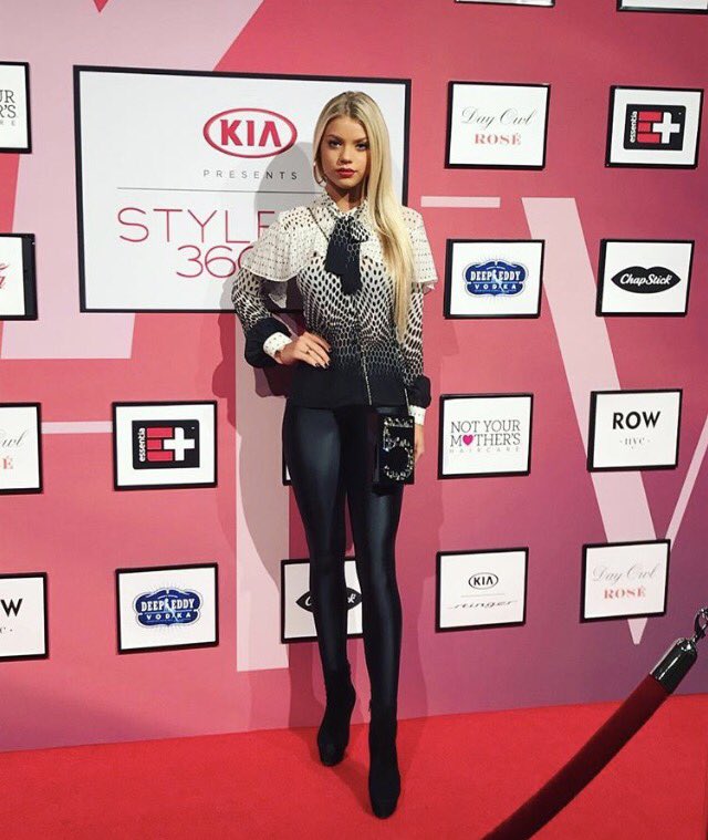 Picture of Kaylyn Slevin.