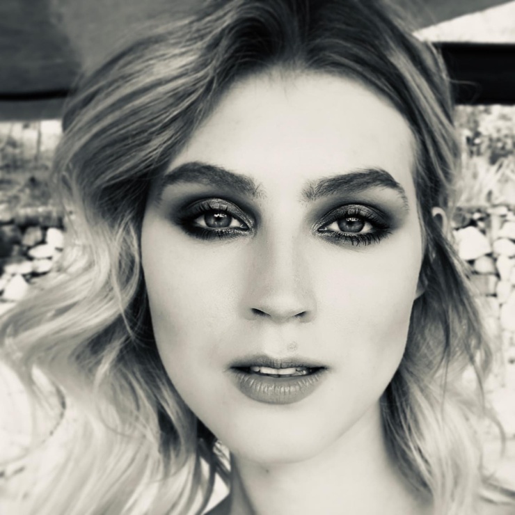 Picture of Beatriz Grander