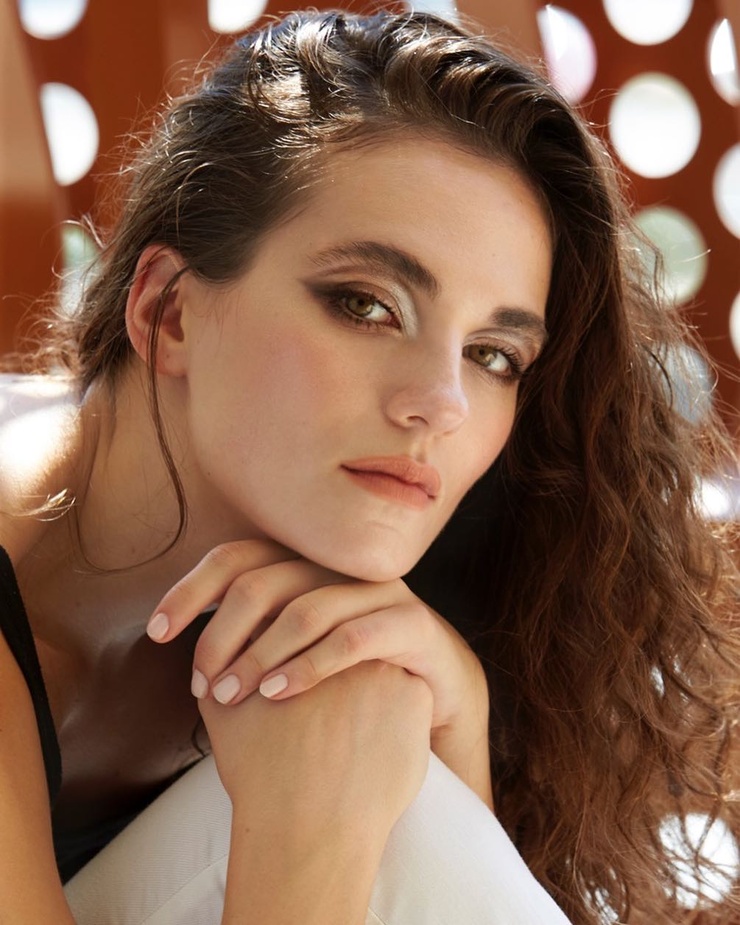 Sophie Miller model image