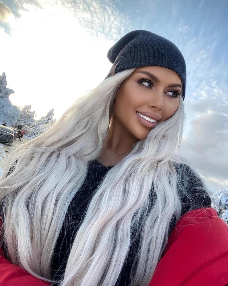 Dilena Dimitrova image