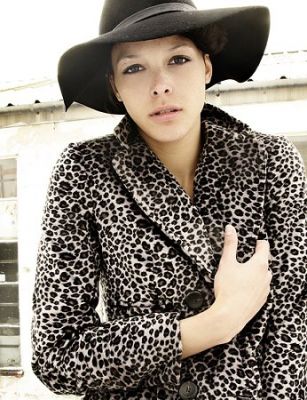 Picture of Mecia Simson