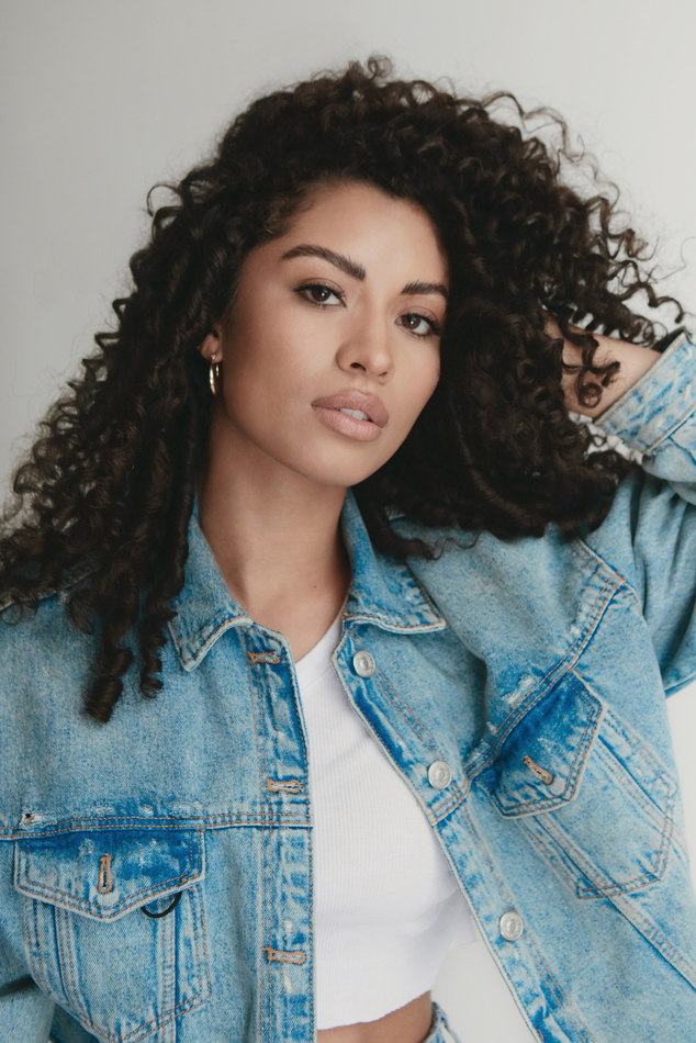 Picture of Kiana Charles
