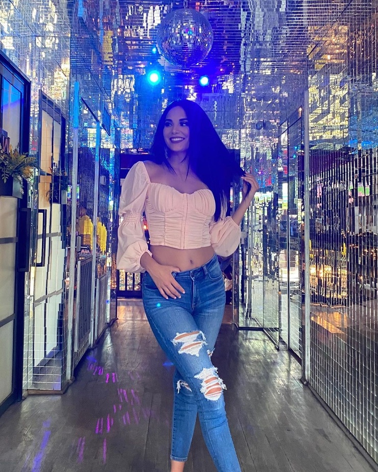 Picture of Felisia Hernandez