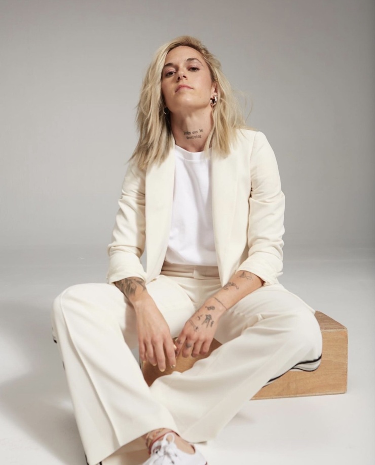 Mapi León photoshoot