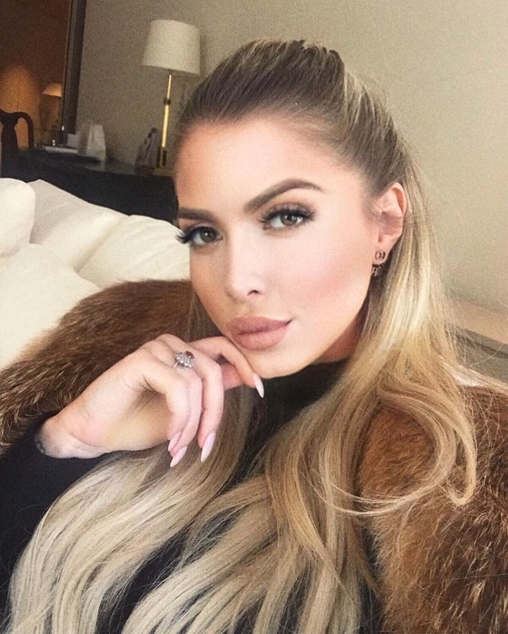 Picture of Melissa Alessia.