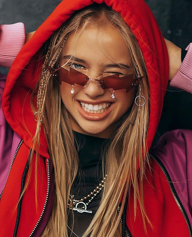 Anna Efimenko picture