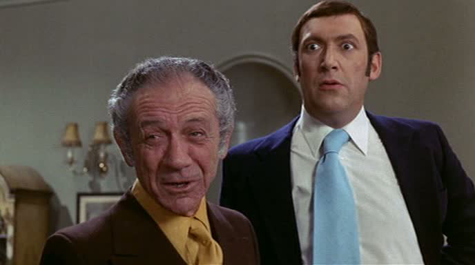 Picture of Carry on Girls