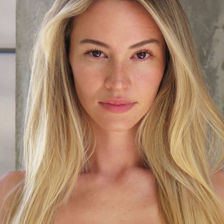 Picture of Bryana Holly