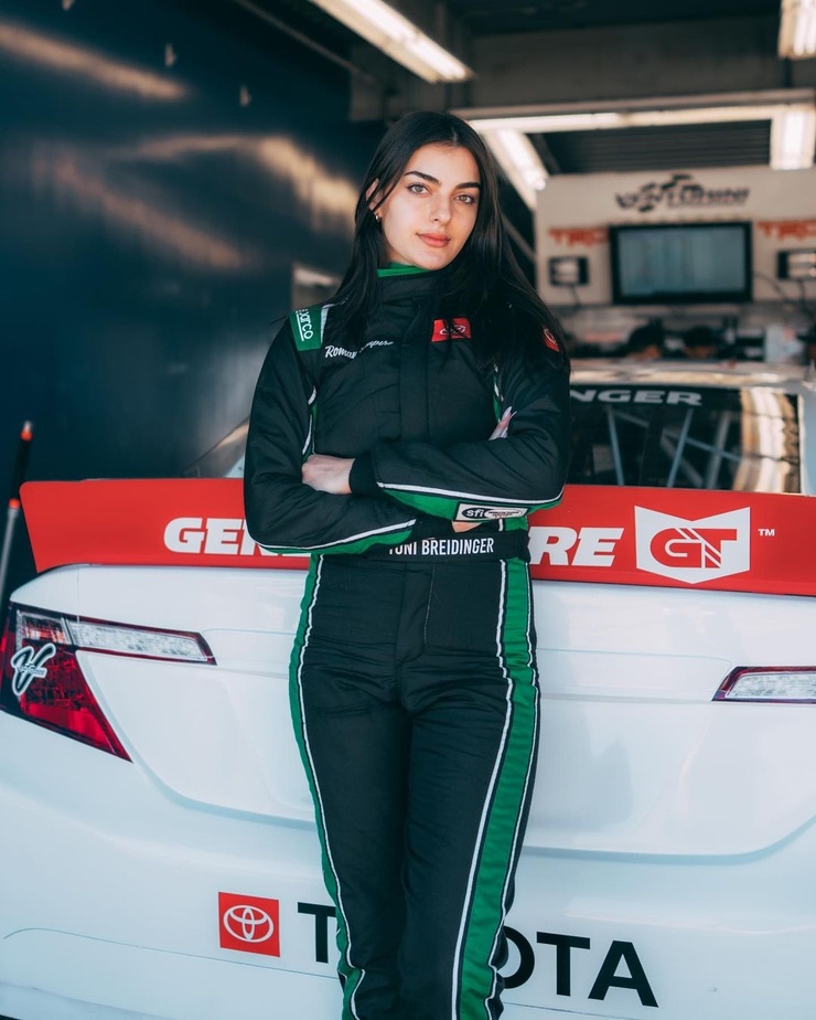 Picture of Toni Breidinger