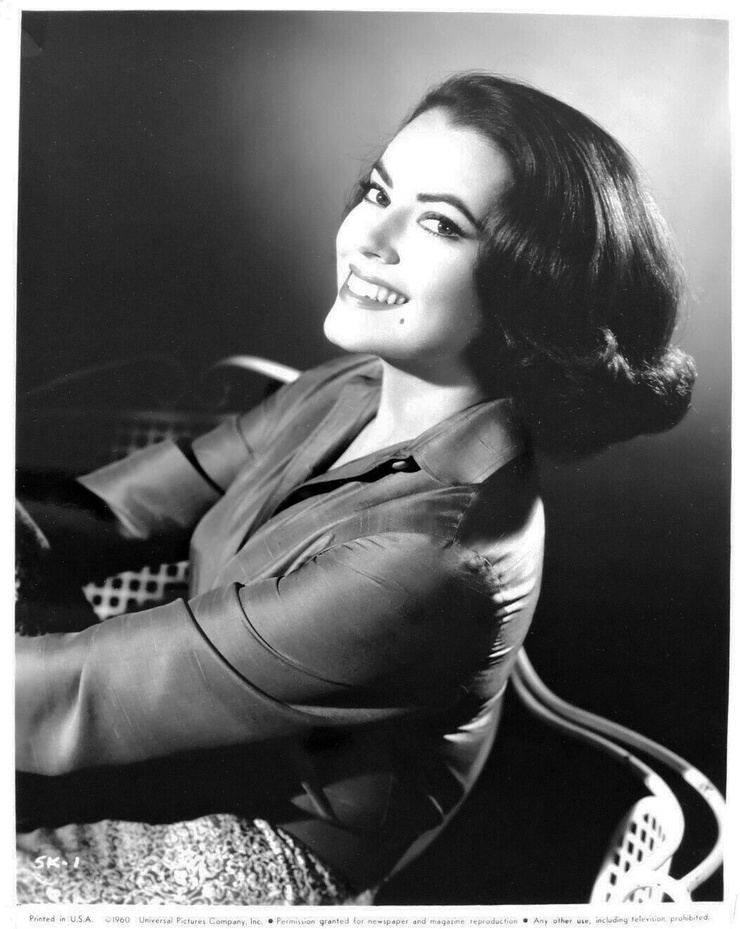 Susan Kohner