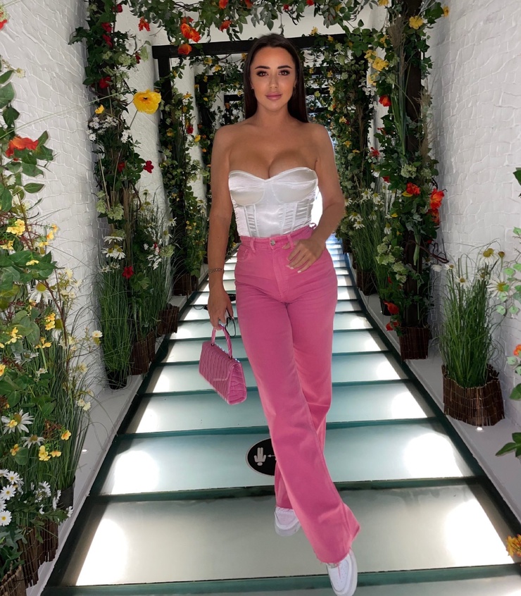 Picture Of Alexa Brooke