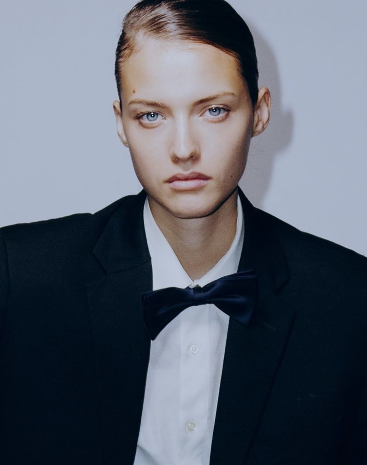 Tess Van Kommer