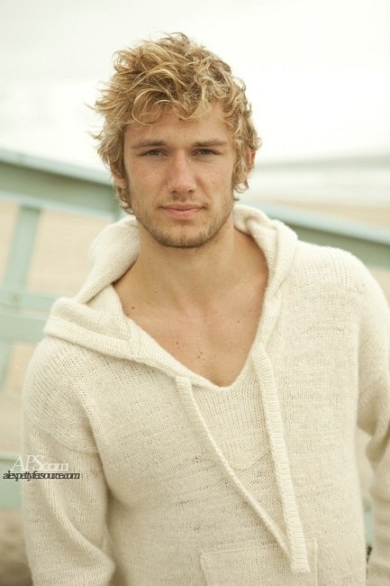 Picture of Alex Pettyfer