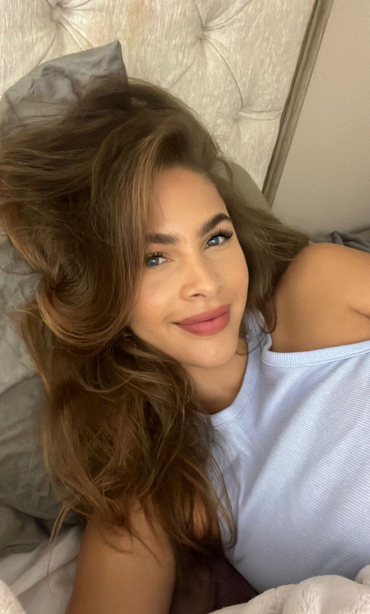 Camila Kendra picture