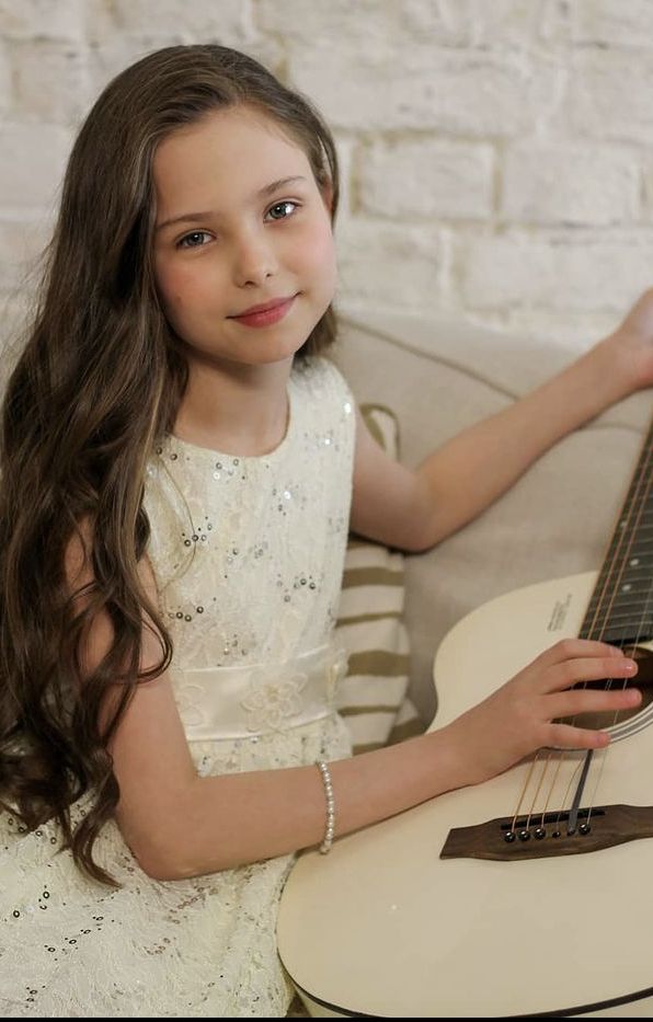 Listal - List the stuff you love! Movies, TV, music, games and books