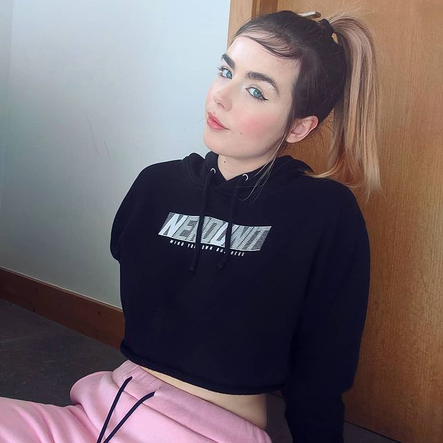 Picture of Danielle Sharp