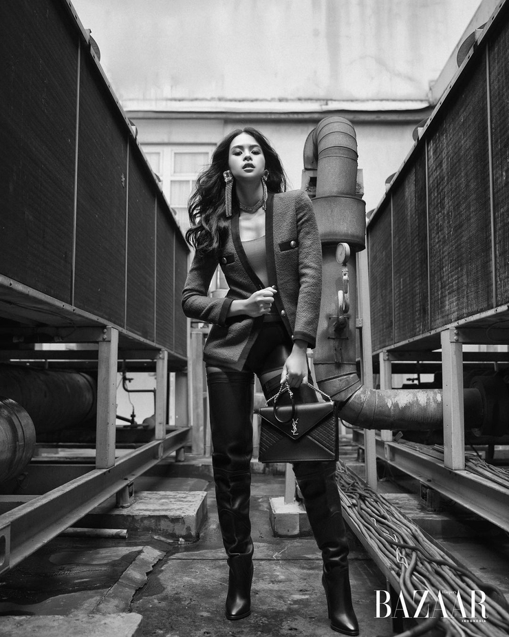 Picture of Maudy Ayunda