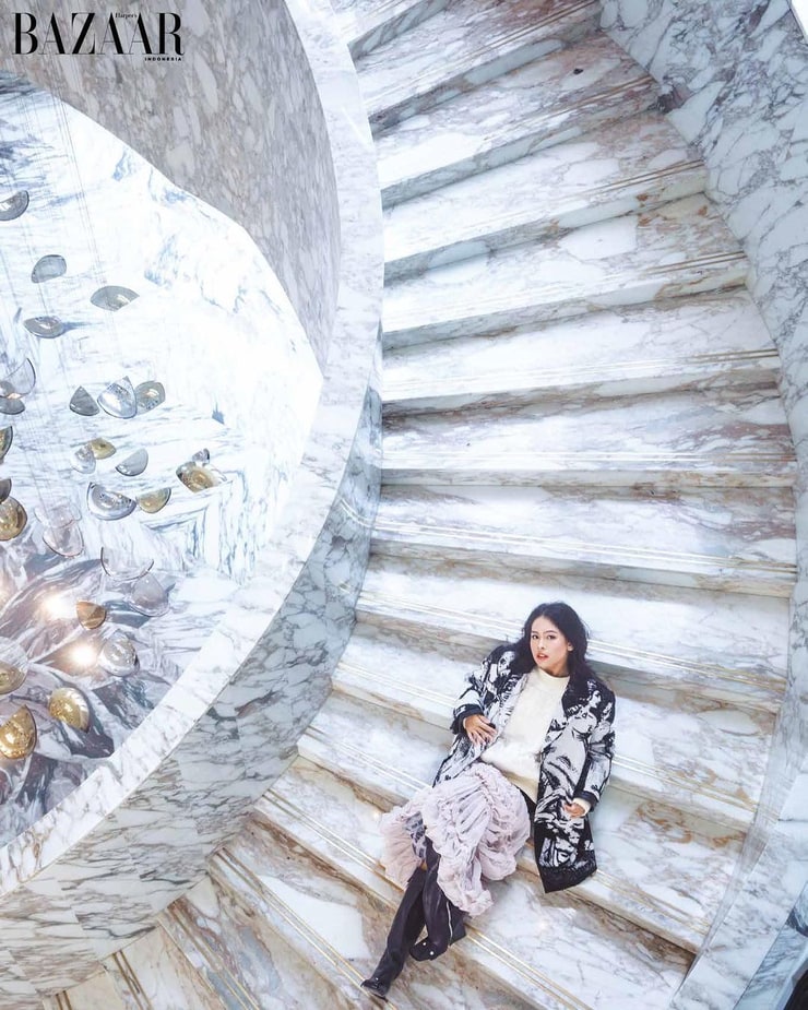 Maudy Ayunda picture