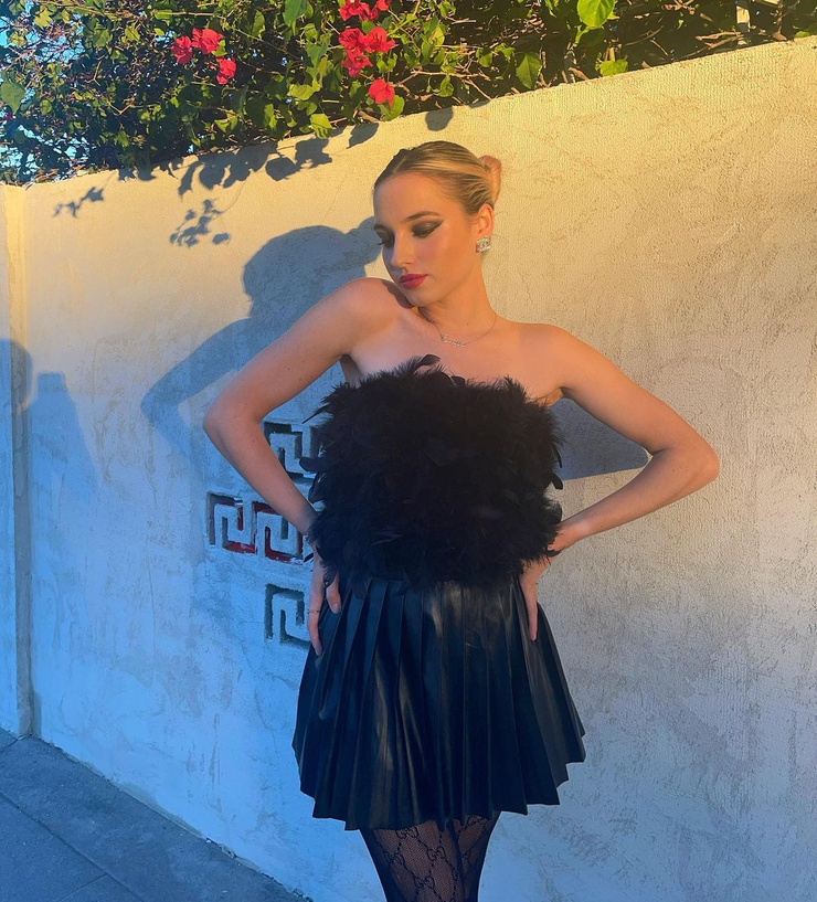 Picture of Cosette Rinab