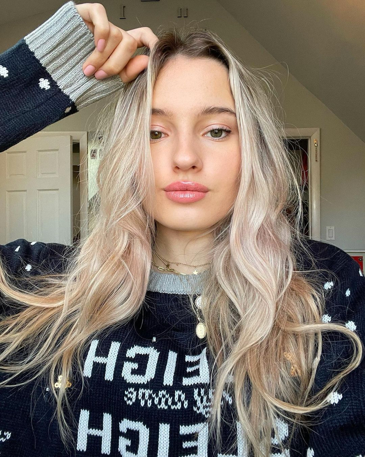 Image of Cosette Rinab