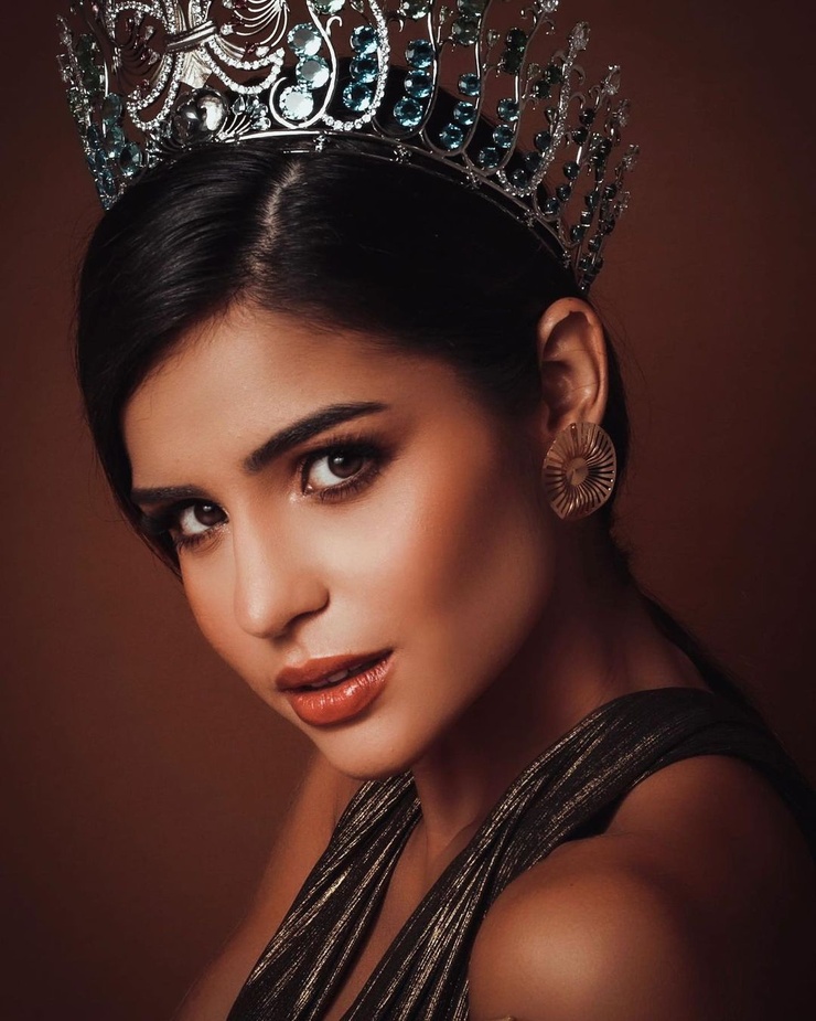 Picture of Caroline Teixeira