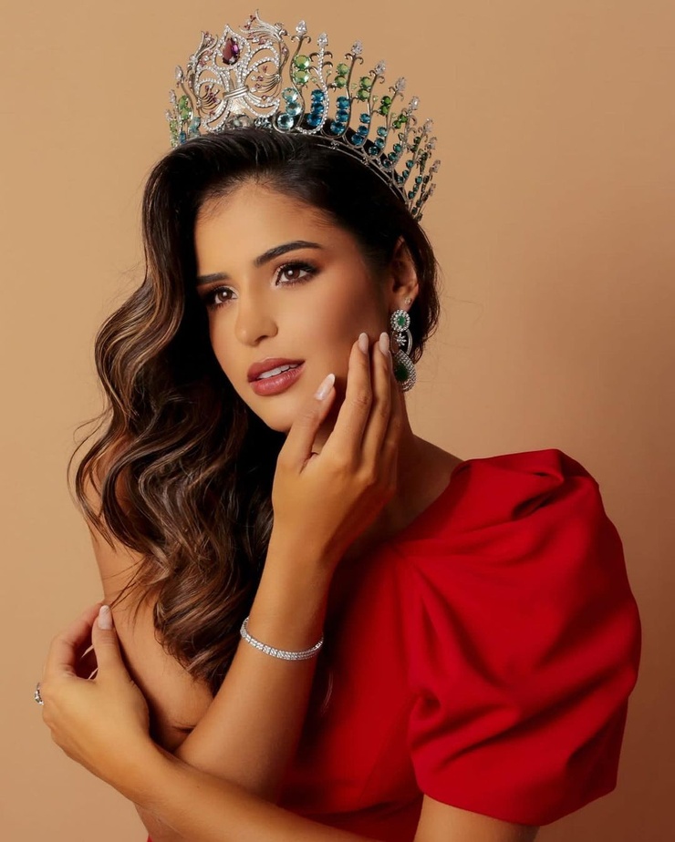 Picture of Caroline Teixeira