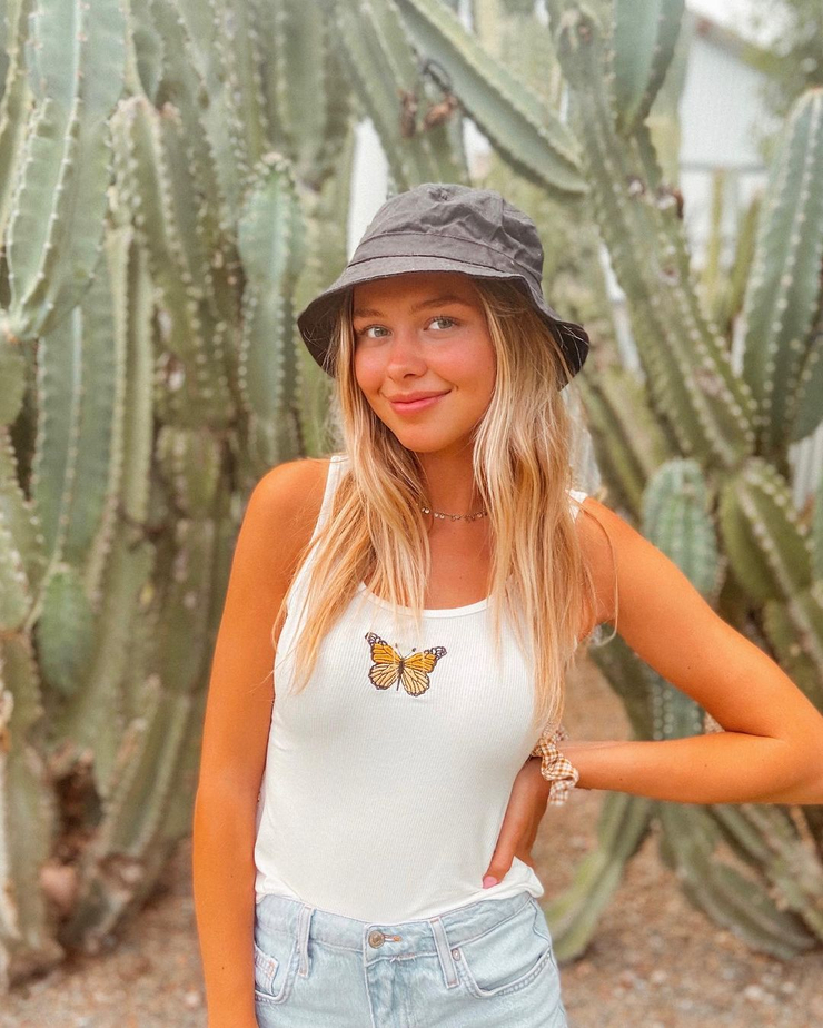 Picture Of Emmaly Huso
