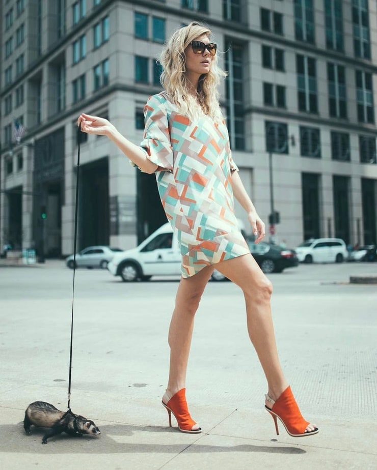 Elizabeth Maynard picture