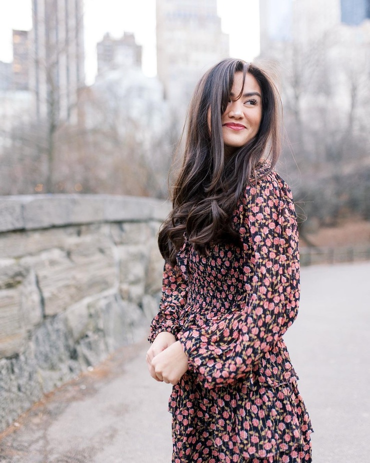 Picture of Caila Quinn