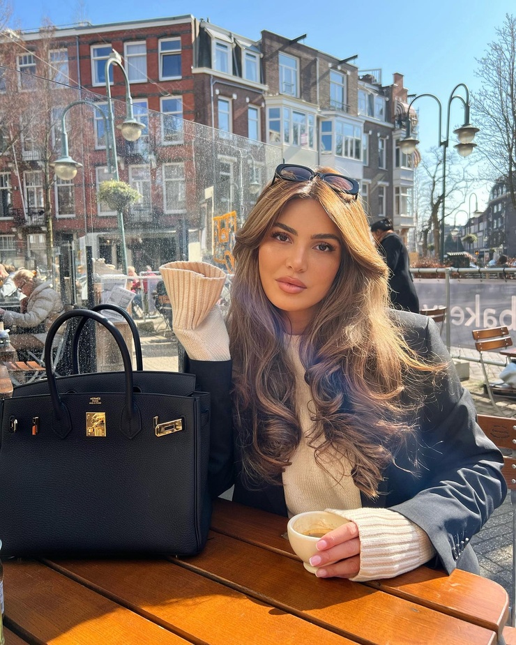 Picture of Negin Marsalehi