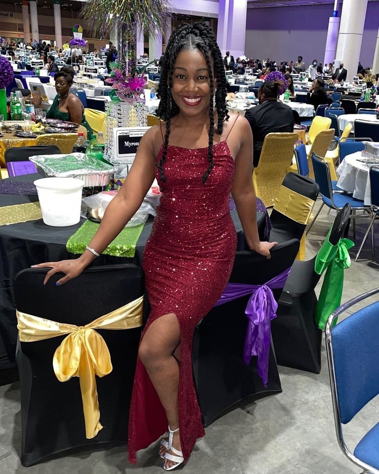 Ashley Winfrey image