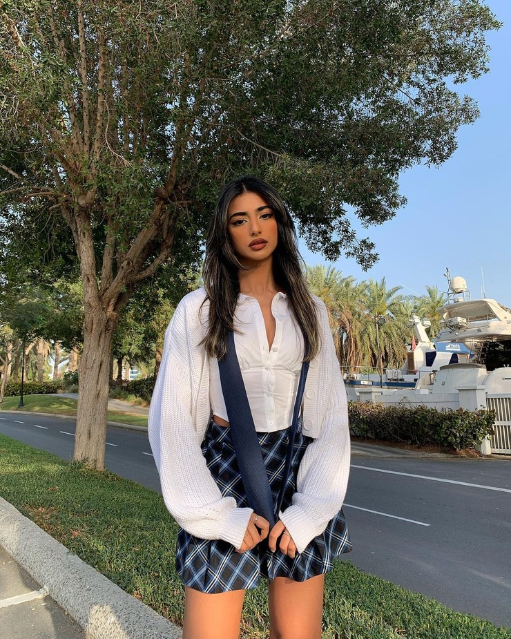 Picture of Iffat Marashi