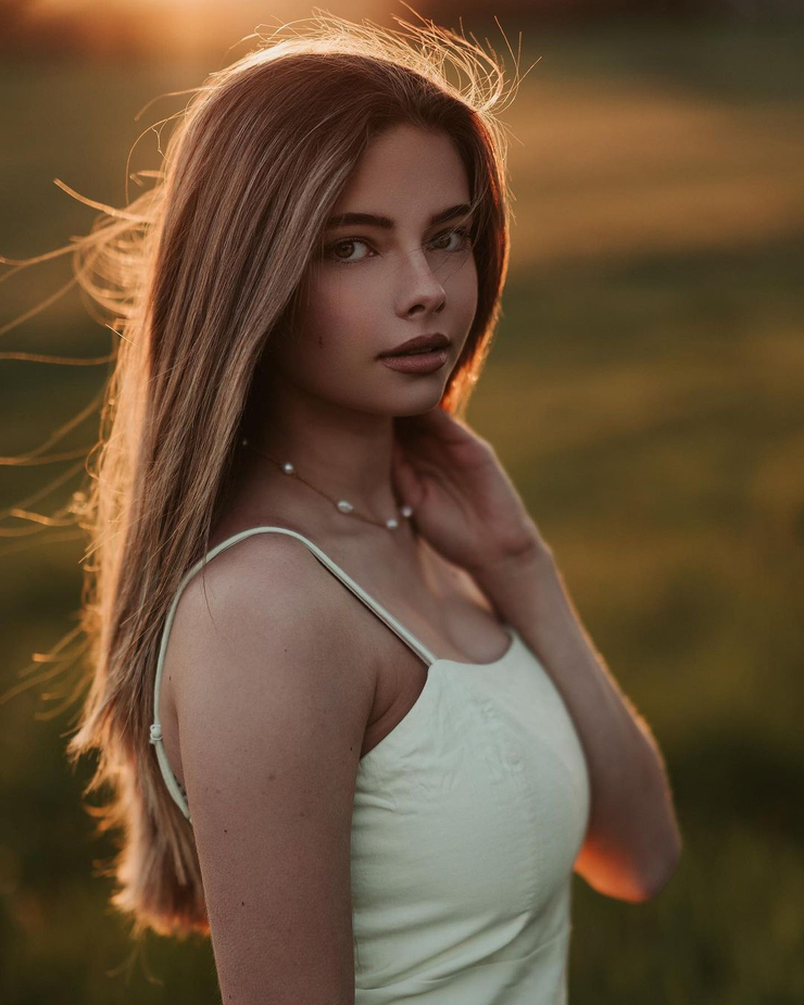 Picture of Elena Stein