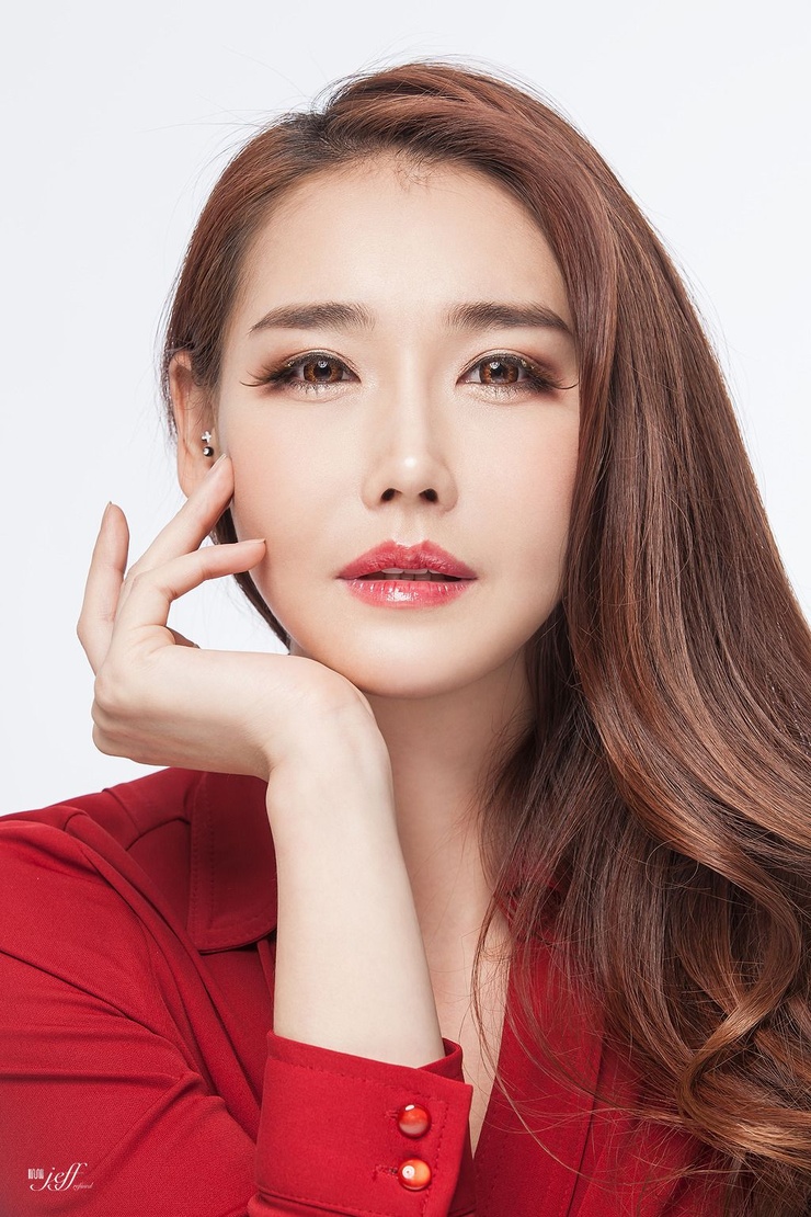 Picture of Lee Hyo Young