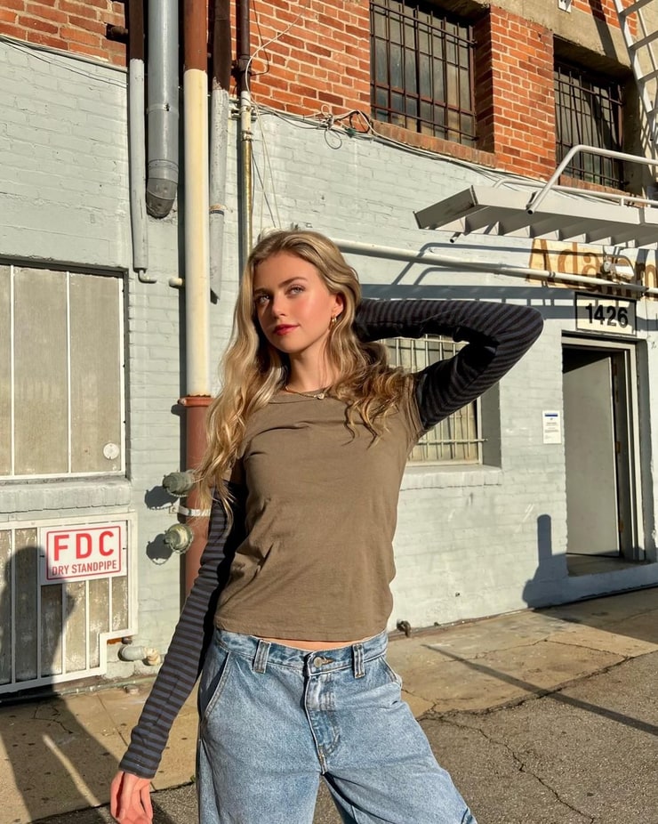 Ellie Rosinkranz picture