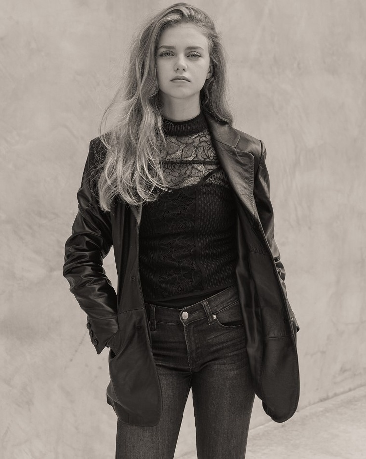 Ellie Rosinkranz image