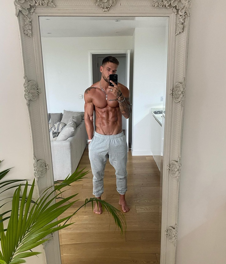 Picture of Joss Mooney