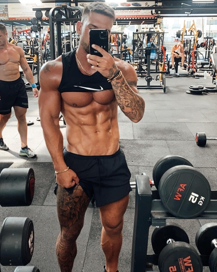 Joss Mooney picture